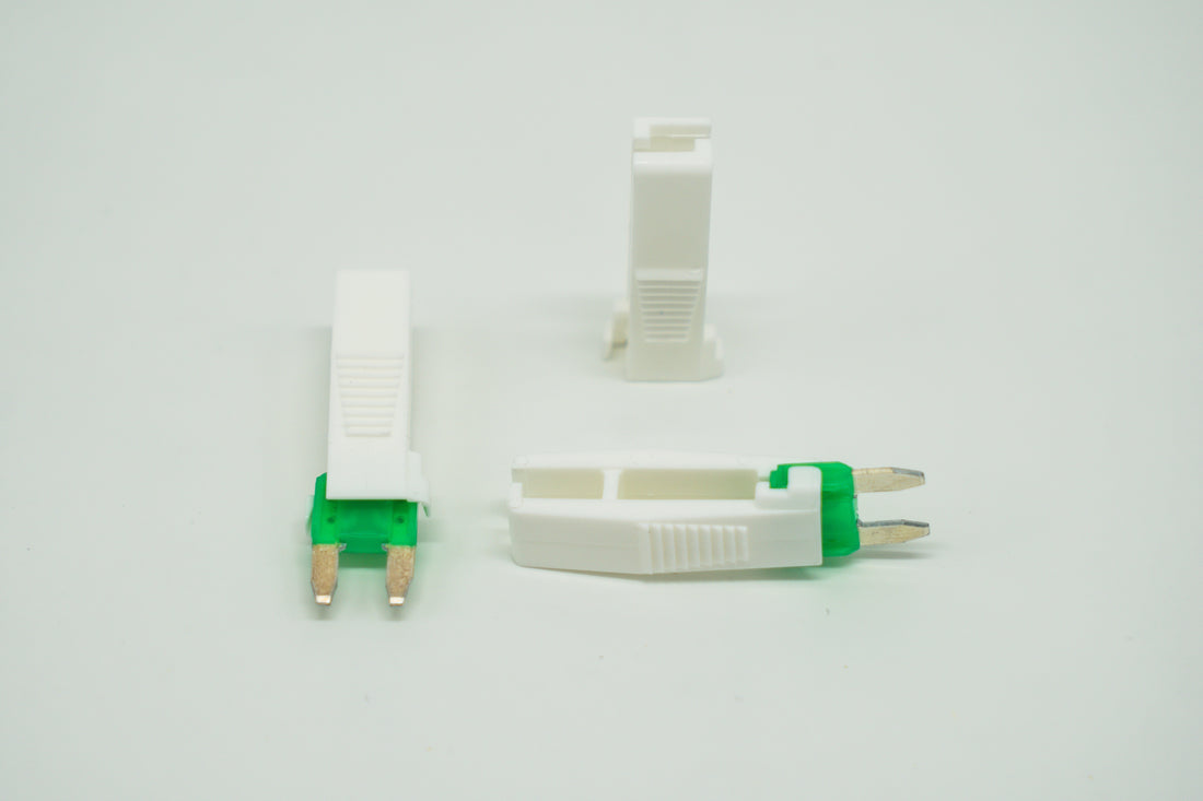 Mini Fuse Puller (Littelfuse) – NRT Automotive